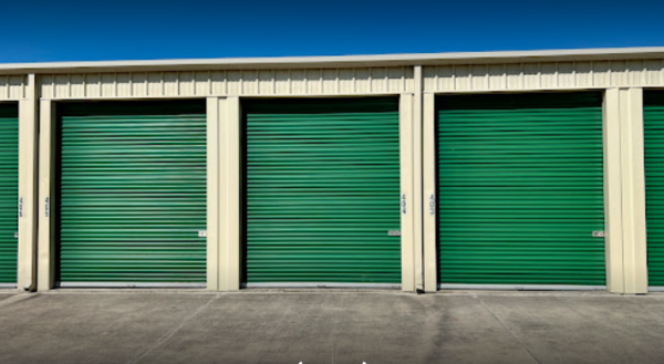 Colossal Mini Storage: Lowest Rates - Storage.com