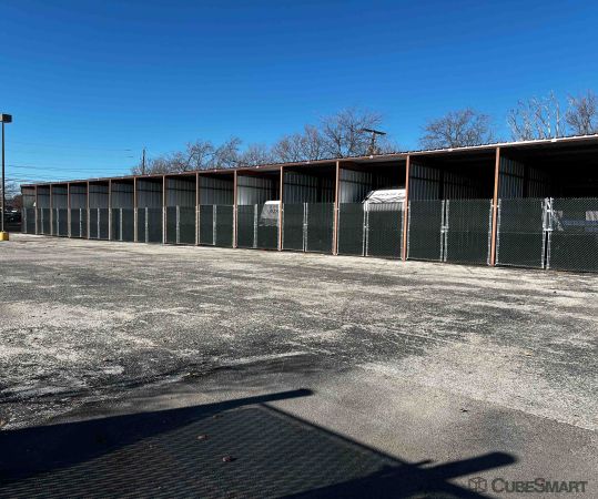 CubeSmart Self Storage - 3801 Old Jacksboro Highway - TX: Lowest Rates ...